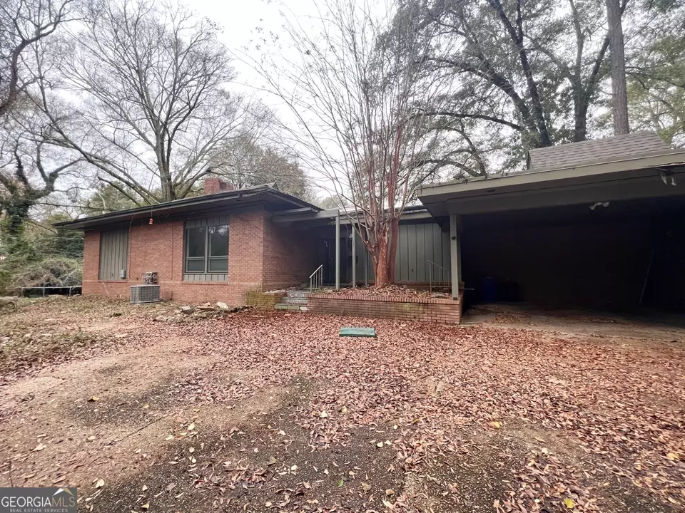 2674 Edgewood Rd, Columbus, GA 31906 | 36 Photos - Movoto