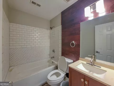 2340 Beaver Ruin Rd #83, Norcross, GA 30071 | 14 Photos - Movoto