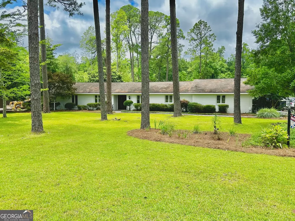 430 Preston St, Metter, GA 30439 | 2 Photos - Movoto