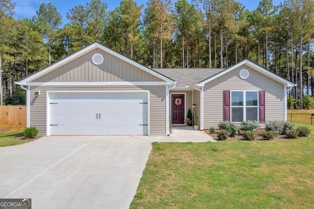 560 Walnut Dr, Hartwell, GA 30643 | 48 Photos - Movoto