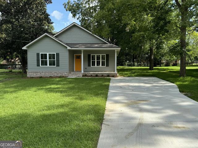 520 Holly Dr, Metter, GA 30439 | 14 Photos - Movoto