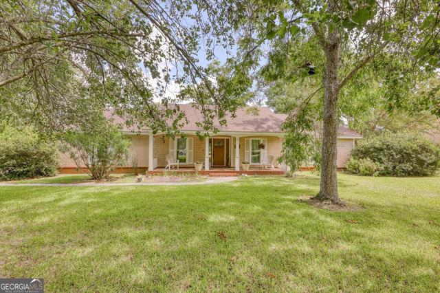 4416 Woodfield Dr, Hahira, GA 31632 | 31 Photos - Movoto