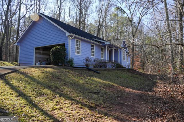160 Benjamin Cir, Fayetteville, GA 30214 | 20 Photos - Movoto