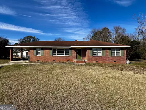 106 Country Club Rd, Dublin, GA 31021 | MLS# 246878 | 30 Photos - Movoto