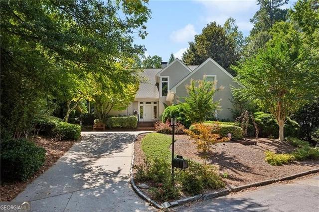 857 Stovall Pl NE, Atlanta, GA 30342 | MLS# 10463455 | 37 Photos - Movoto