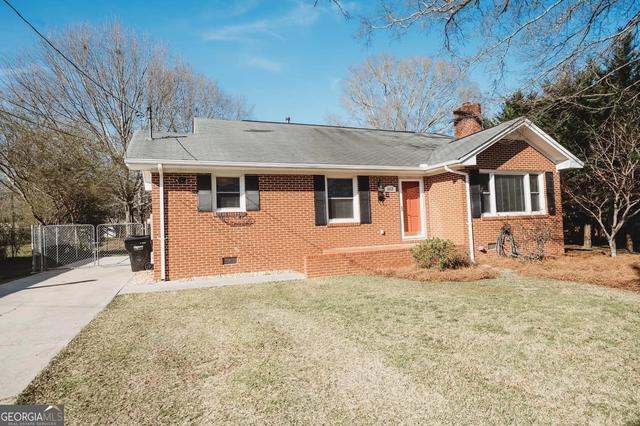 102 Tyus St, Barnesville, GA 30204 | MLS# 10469932 | 26 Photos - Movoto