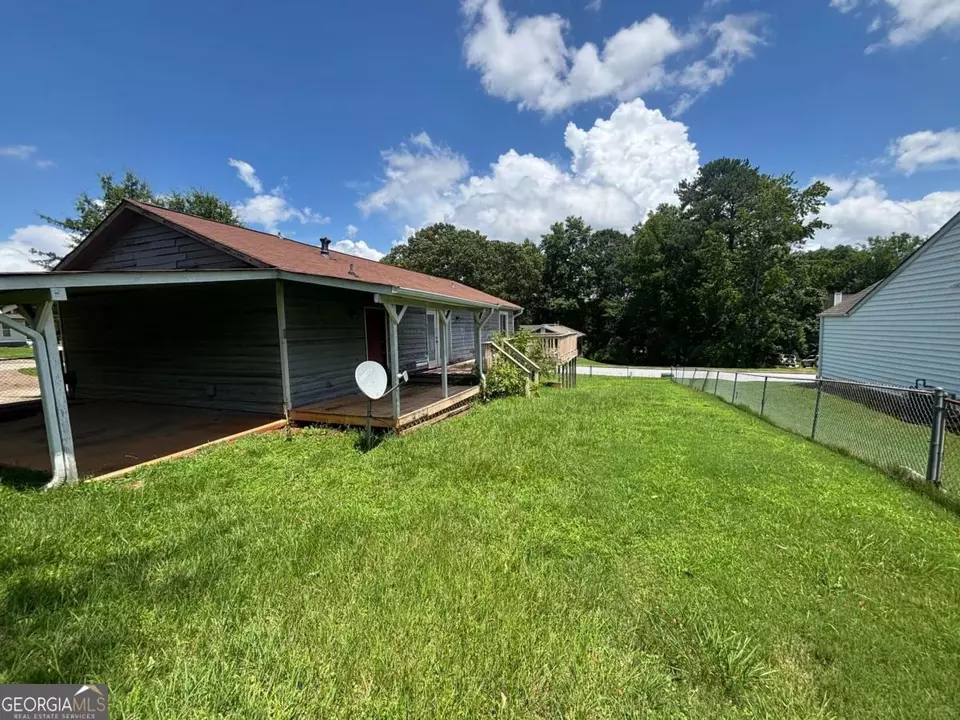 3217 Canterbury Trl, Rex, GA 30273 | MLS# 10545297 | 8 Photos - Movoto