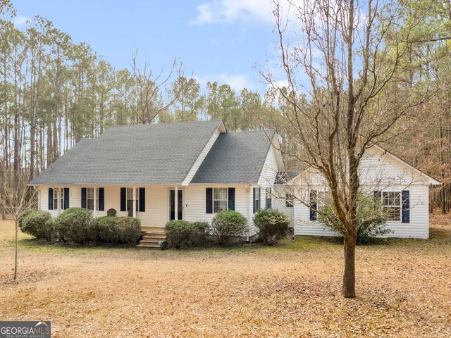 35 Loblolly Dr, Zebulon, GA 30295 | MLS# 10642020 | 21 Photos - Movoto