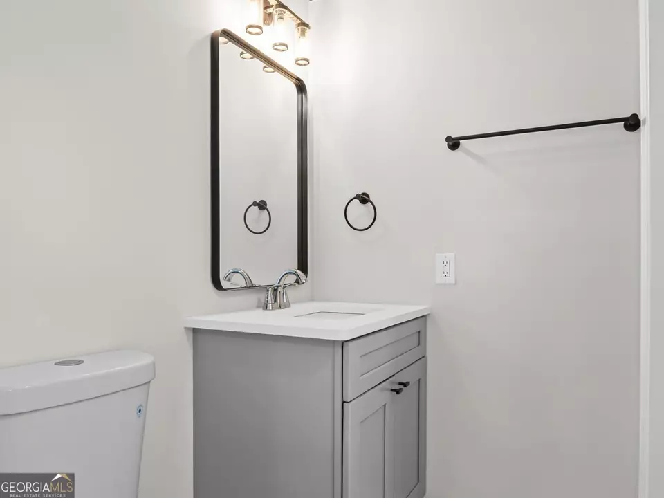 925 Majesty Ln, Morrow, GA 30260 | MLS# 10660800 | 50 Photos - Movoto