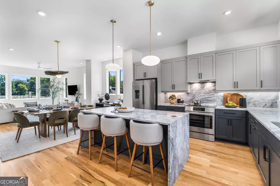 Undisclosed, Atlanta, GA 30308 | MLS# 10663419 | 52 Photos - Movoto