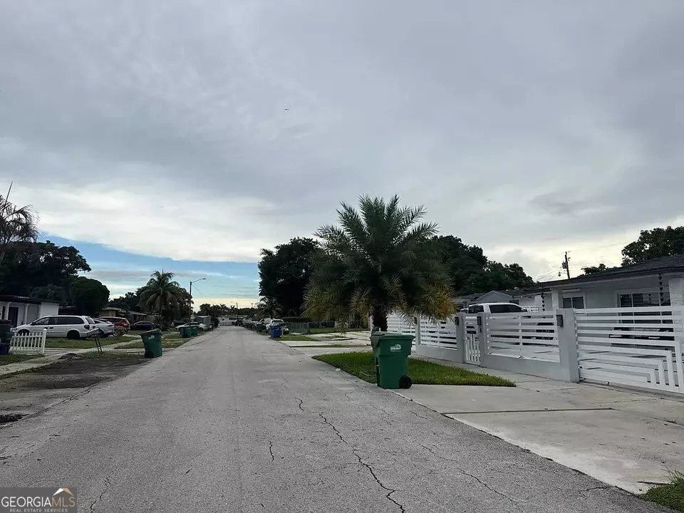 17151 NW 42nd Pl, Miami Gardens, FL 33055 | MLS# 10669582 | 5 Photos ...