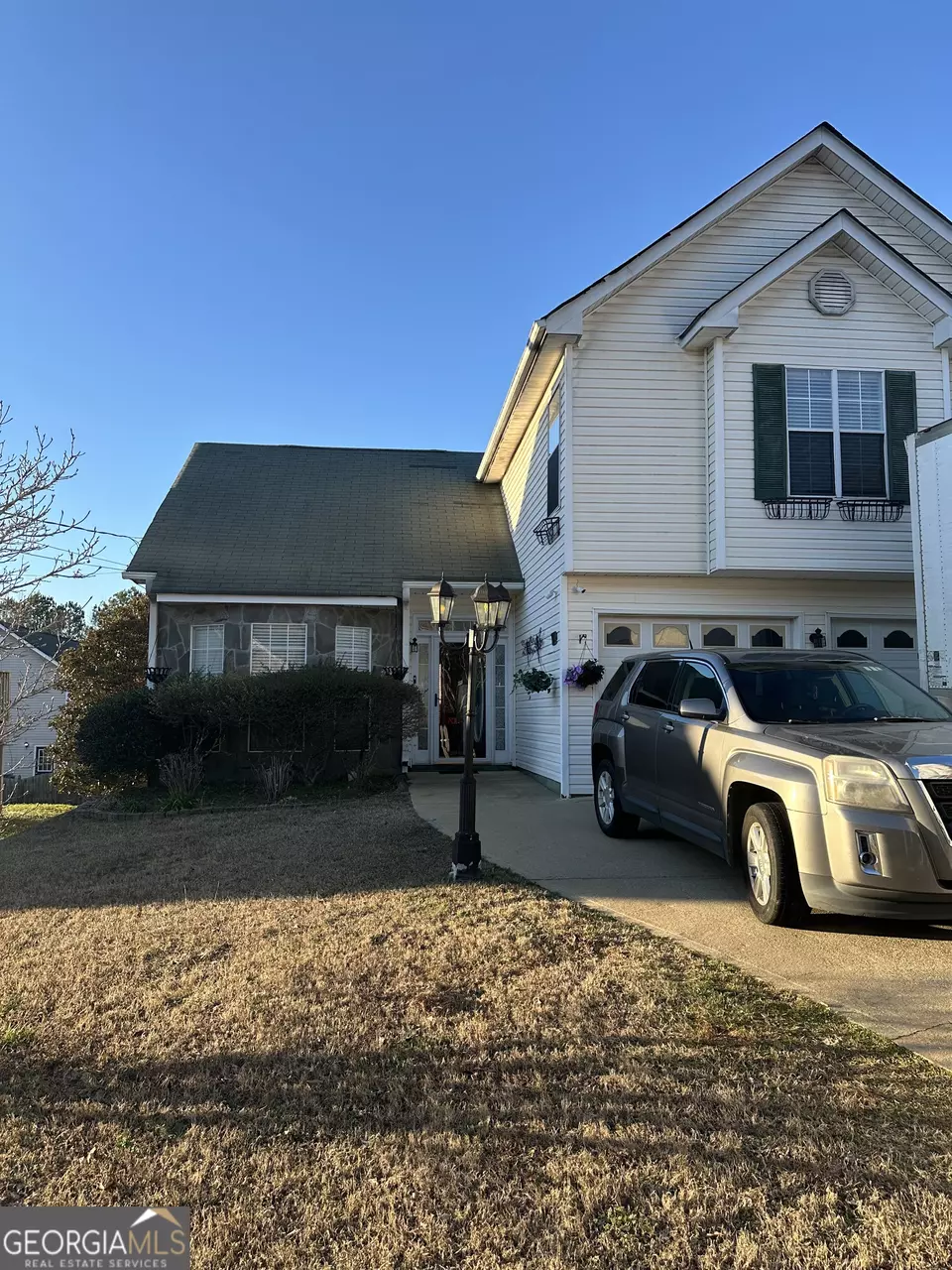 4037 Robin Cir, Atlanta, GA 30349 | MLS# 10677052 | 20 Photos - Movoto