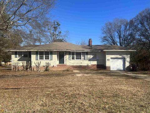 4625 SW Austell Powder Springs Rd, Austell, GA 30106 | 31 Photos | MLS ...