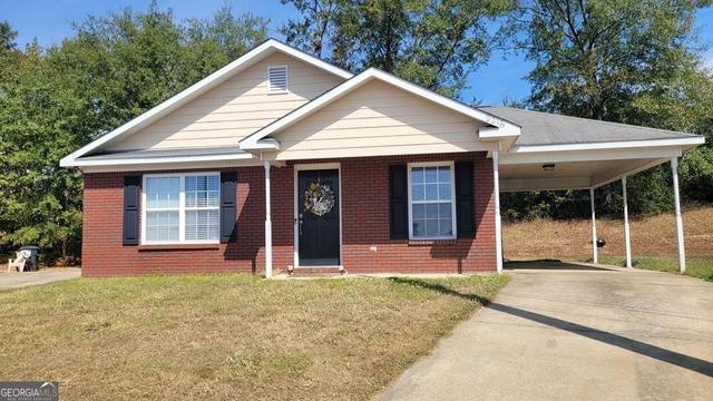 2216 Summerwind Dr, Phenix City, AL 36867 | 20 Photos - Movoto