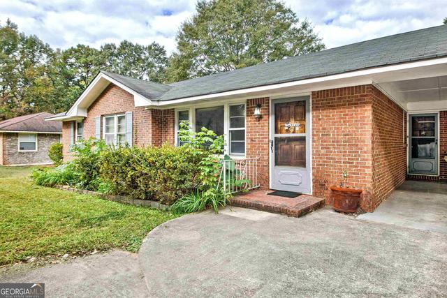 6587 Fielder Rd, Rex, GA 30273 | 20 Photos - Movoto