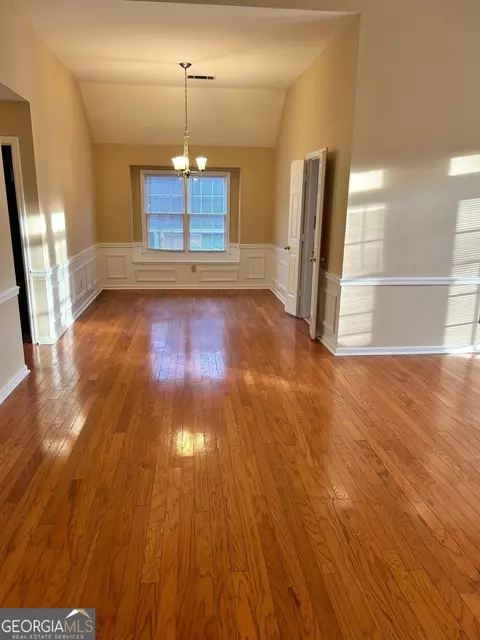 7051 Wind Run Way, Stone Mountain, GA 30087 | 23 Photos - Movoto