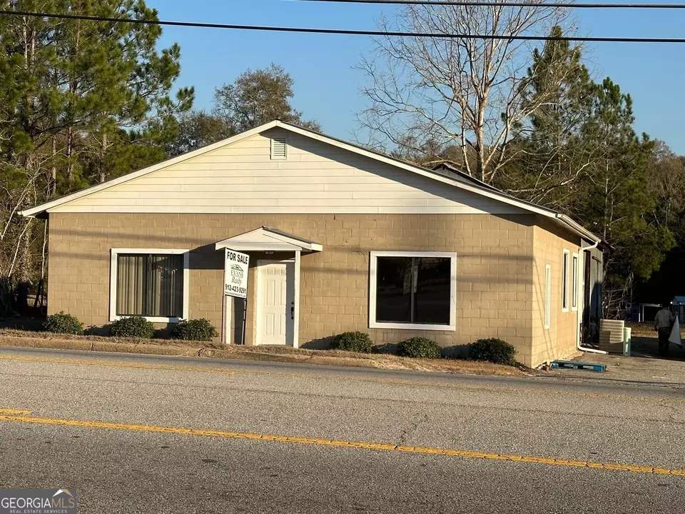 163 3rd, Mcrae-helena, GA 31055 | 22 Photos - Movoto