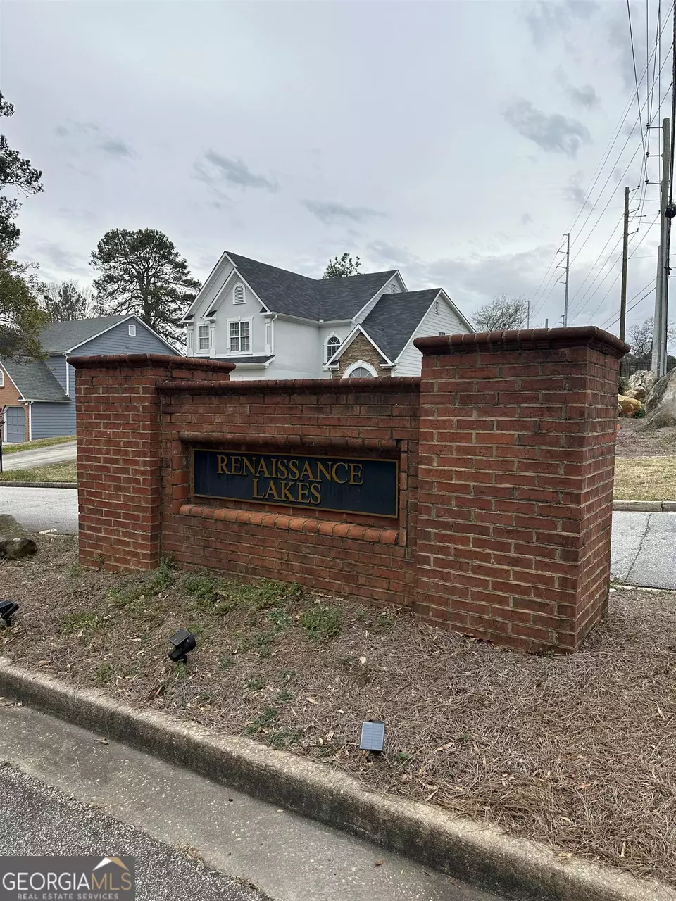 2642 Da Vinci Blvd, Decatur, GA 30034 | MLS# 20170940 | 4 Photos - Movoto