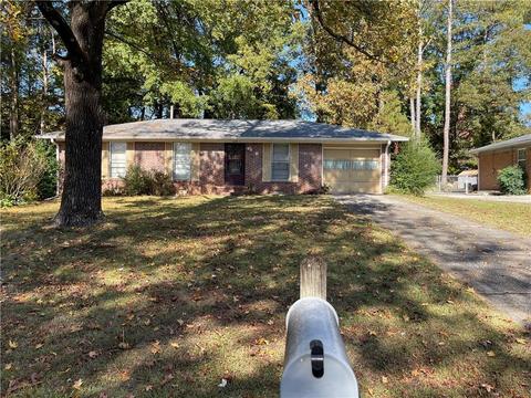 679 Winchester Ln, Norcross, GA 30071 | 11 Photos | MLS #7139139 - Movoto