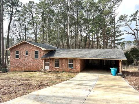 2070 Silver Hill Rd, Stone Mountain, GA 30087 | 31 Photos | MLS ...