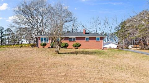 2020 Old Lost Mountain Rd, Powder Springs, GA 30127 | 29 Photos | MLS ...