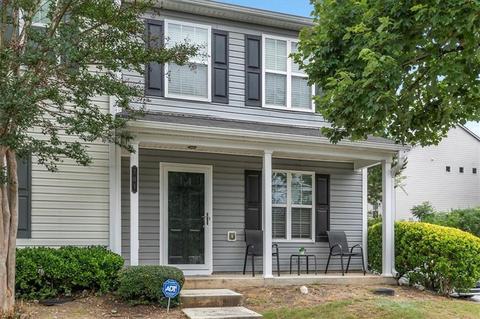 701 Crestwell Cir SW, Atlanta, GA 30331 | 33 Photos | MLS #7231407 - Movoto