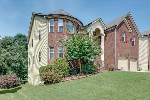 2717 Palmview Ct SW, Atlanta, GA 30331 | 61 Photos - Movoto