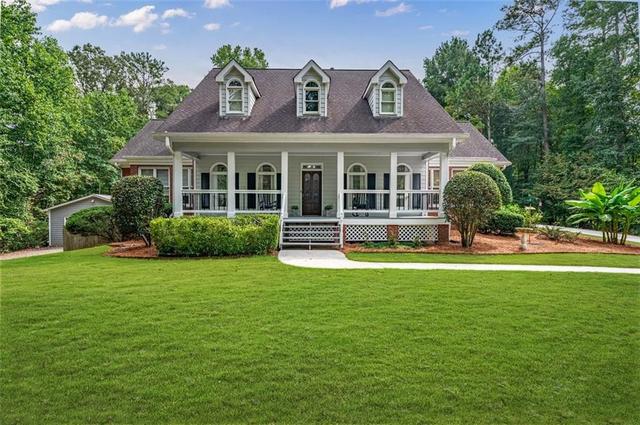 1125 Oleander Dr SW, Lilburn, GA 30047 | 53 Photos - Movoto