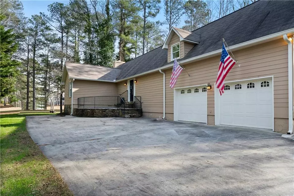 7267 Tara Dr, Villa Rica, GA 30180 | 41 Photos - Movoto