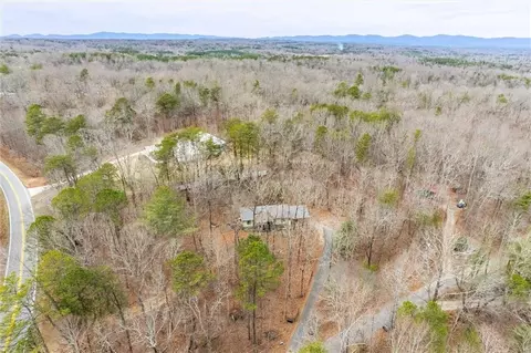 33 Castleberry Ln, Dawsonville, GA 30534 | 18 Photos - Movoto