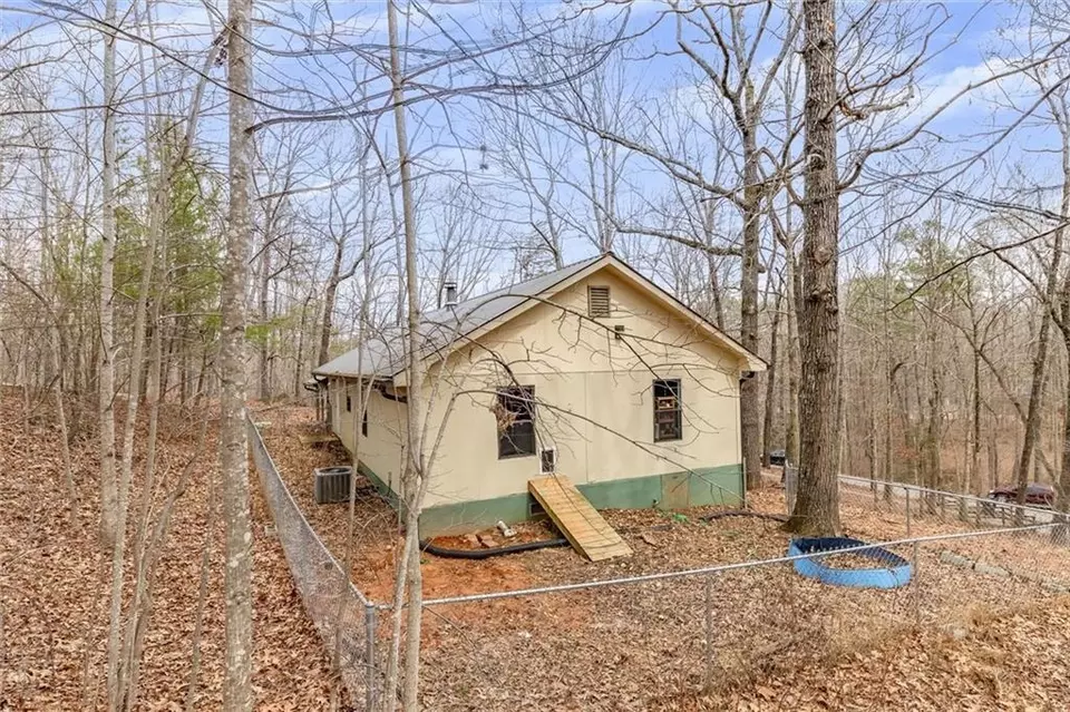 33 Castleberry Ln, Dawsonville, GA 30534 | 18 Photos - Movoto