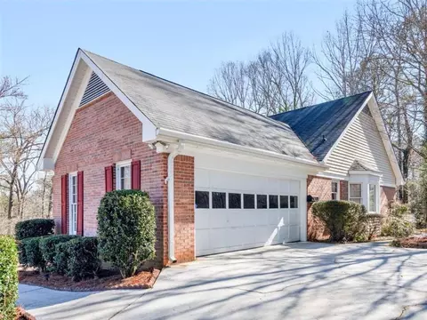 2756 SW Southpark Blvd SW, Conyers, GA 30094 | 63 Photos - Movoto