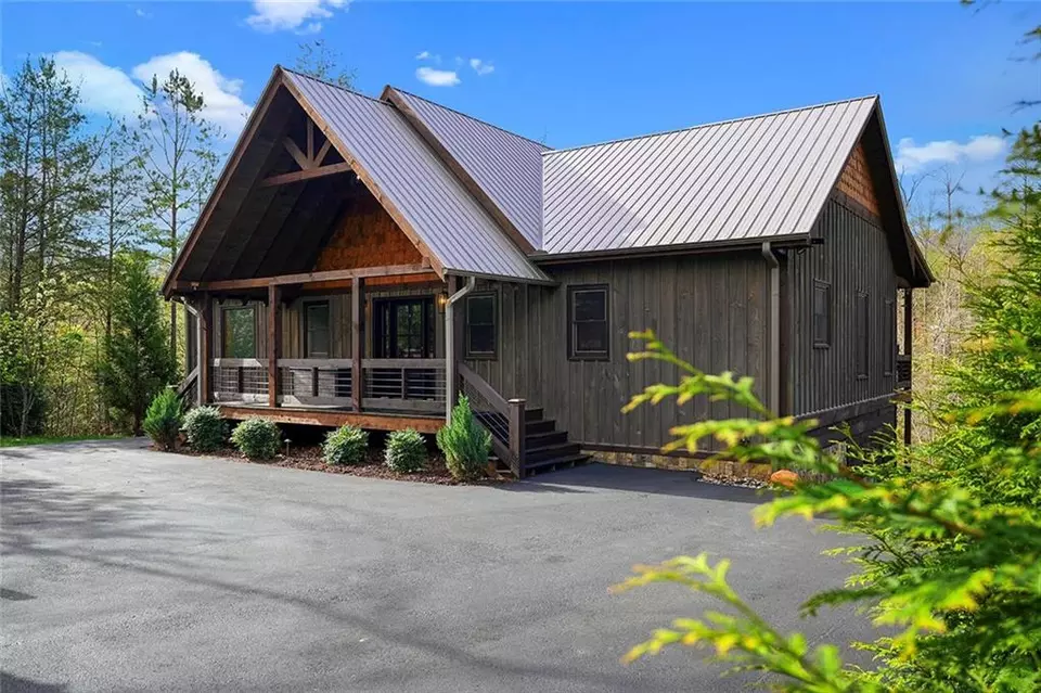 413 Staurolite Mountain Way, Blue Ridge, GA 30513 | 32 Photos - Movoto