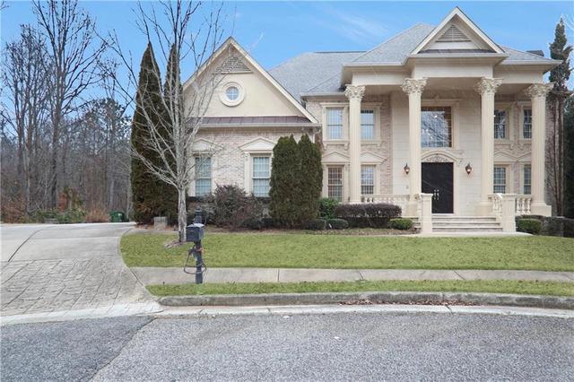 4002 Moheb St SW, Atlanta, GA 30331 | MLS# 7454263 | 68 Photos - Movoto