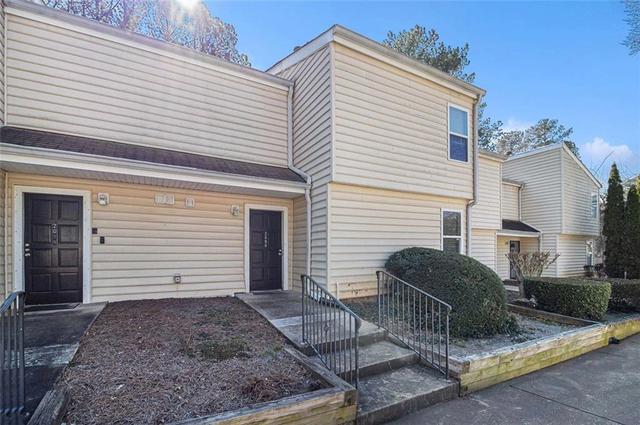 2090 Oak Park Ln, Decatur, GA 30032 | 18 Photos - Movoto