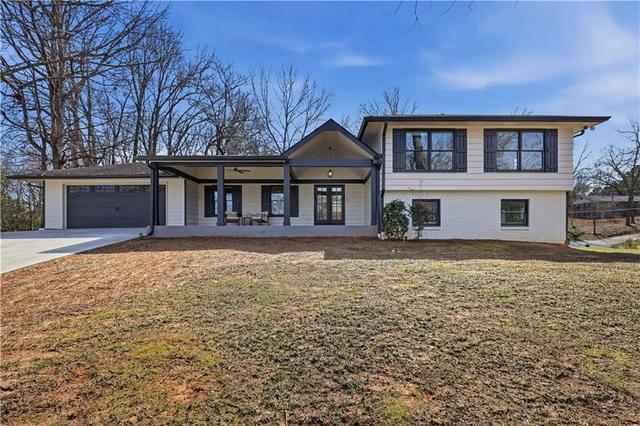 6856 Womack Ct, Atlanta, GA 30360 | MLS# 7731950 | 35 Photos - Movoto