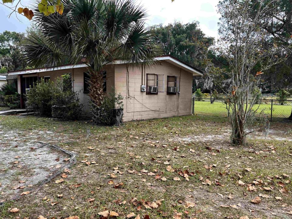 112 Susan St, Perry, FL 32348 | 4 Photos - Movoto