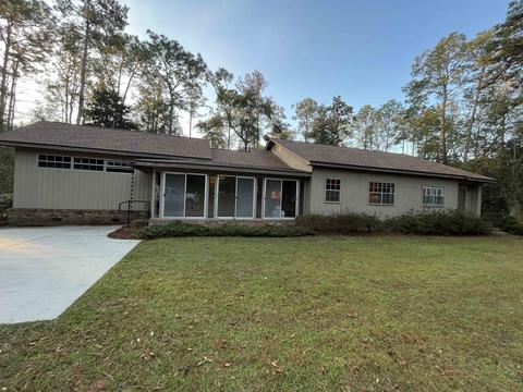 3725 Solomon Dairy Rd, Quincy, FL 32352 | 34 Photos | MLS #352891 - Movoto