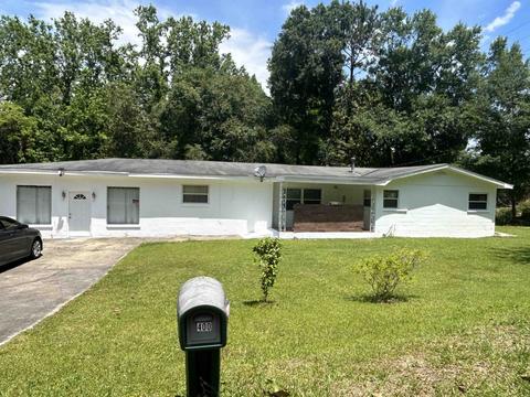 Single Family Homes for Sale in Gretna FL