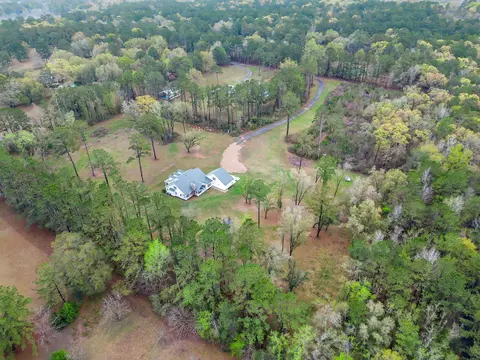 9600 Centerville Rd, Tallahassee, FL 32309 | 42 Photos - Movoto