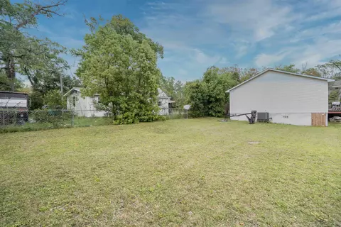 1700 Keith St, Tallahassee, FL 32310 | 37 Photos - Movoto