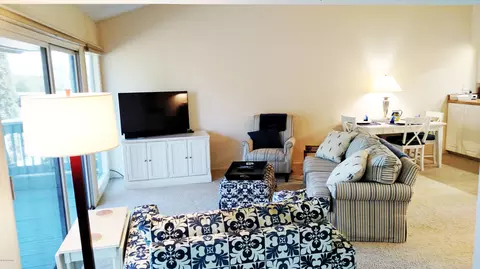 189 Club House Blvd, New Smyrna Beach, FL 32168 | 19 Photos - Movoto