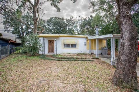 11 S Pinewood Dr, Pensacola, FL 32507 | 30 Photos | MLS #614504 - Movoto