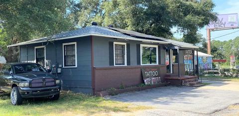 7101 W Fairfield Dr, Pensacola, FL 32506 | 47 Photos | MLS #615316 - Movoto