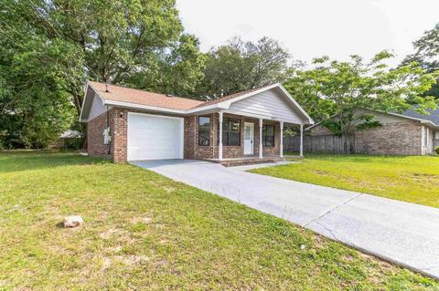 6632 Hertz St, Pensacola, FL 32526 | 28 Photos | MLS #626655 - Movoto