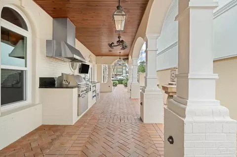 36 Port Royal Way, Pensacola, FL 32502 | 50 Photos - Movoto