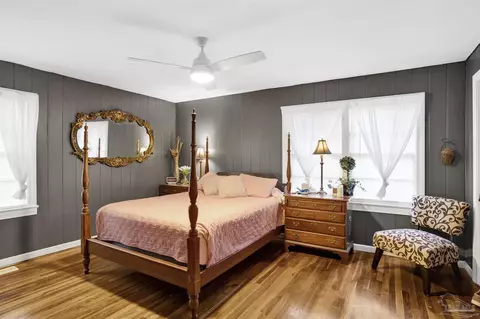 310 Cherokee Trl, Pensacola, FL 32506 | MLS# 674326 | 24 Photos - Movoto