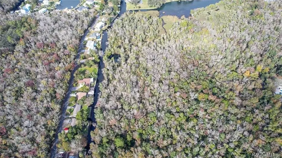 826 N Michael Brunn Pt, Crystal River, FL 34429 | 4 Photos - Movoto