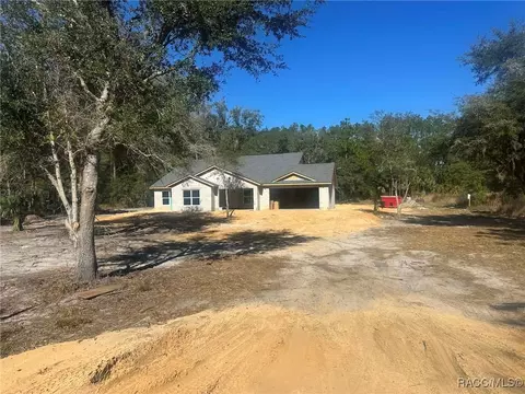 10215 W Ohio Dr, Crystal River, FL 34428 | MLS# OM716805 | 29 Photos ...