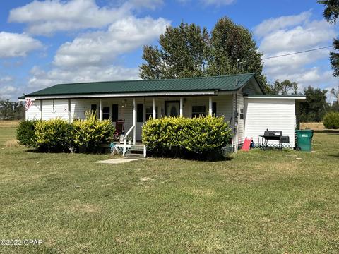 5002 Land Dr, Marianna, FL 32448 | 18 Photos | MLS #733890 - Movoto